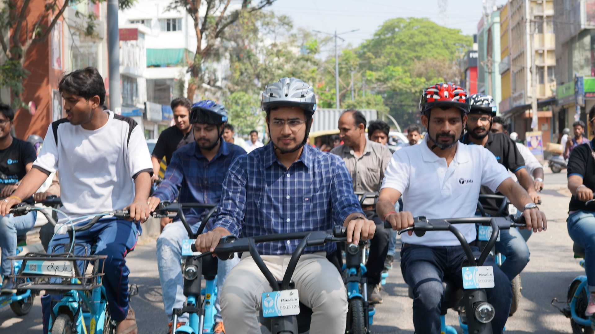 India's Yulu Bikes in talks with Canada's Magna to raise funds for new ...